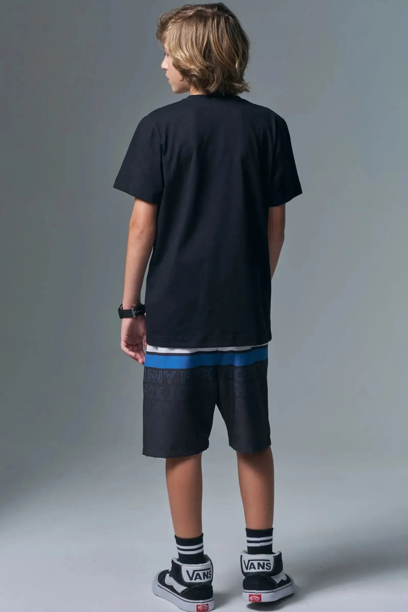 Conjunto de Camiseta em Meia Malha e Bermuda em Nylon Ergonomic com El ...